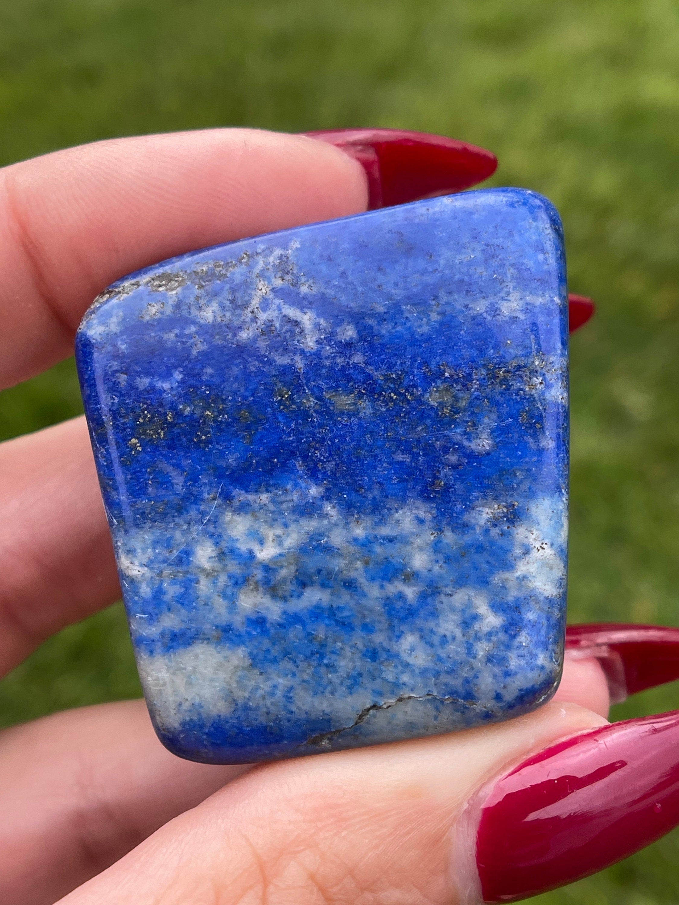 Palm Stone – Iris Unique